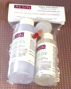 Two Different Ways To Use Epoxy Pigment Powder - Resin Obsession