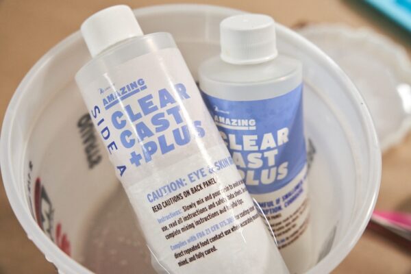 10 Tips For Banishing Resin Bubbles - Resin Obsession