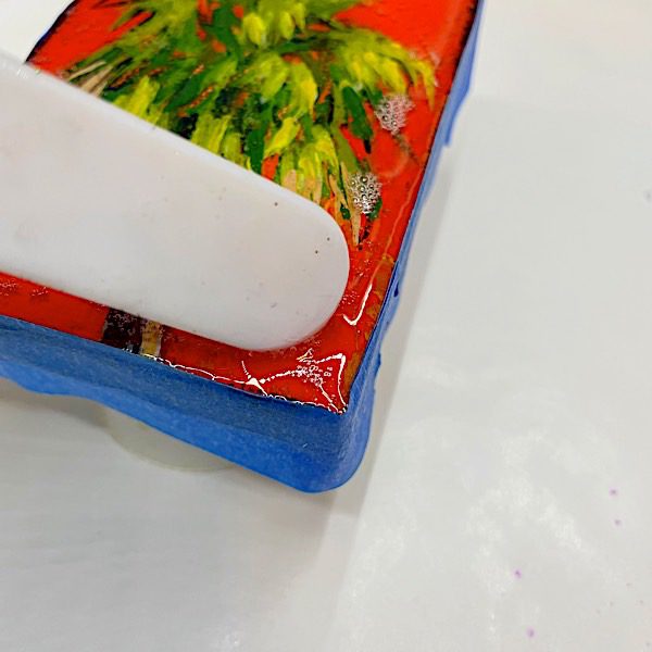 A Fool-Proof Formula for Using Resin as a Coating - Resin Obsession