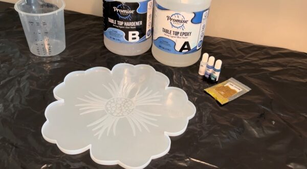 Bend it Like Resin: How to Bend Resin to Create a Resin Bowl - Resin ...